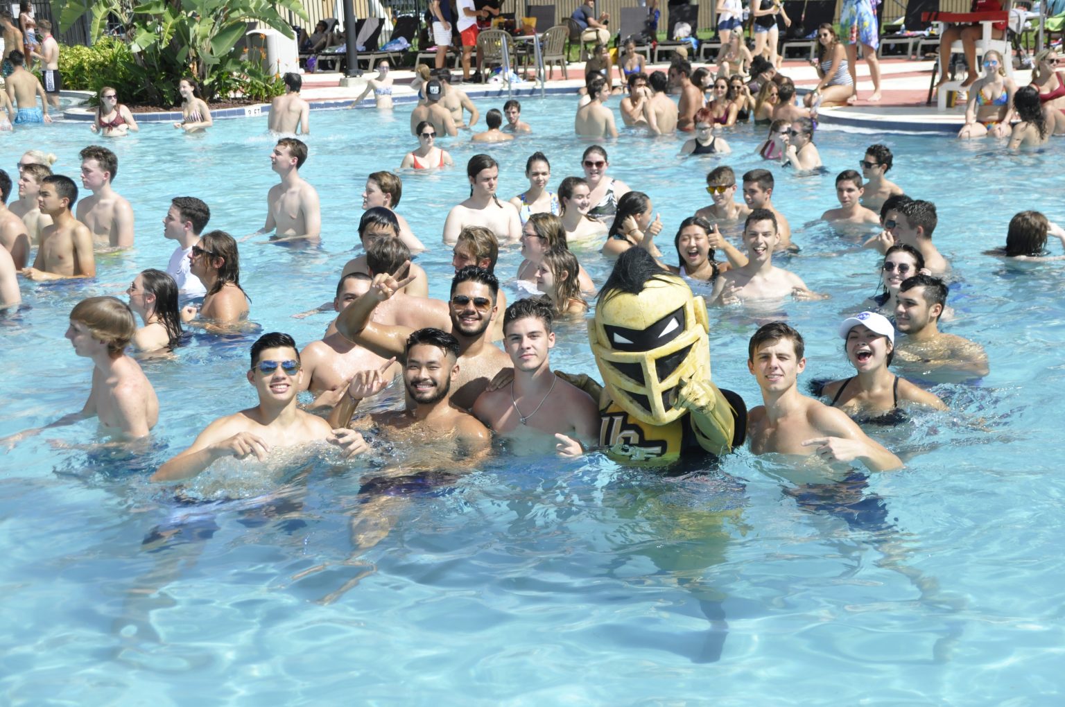 Leisure Pool • Recreation and Wellness Center • UCF